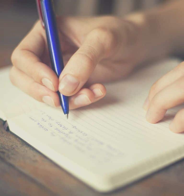 6 Ways to Effectively Use Affirmations in Your Life