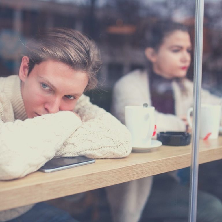 11 Steps to Fall Out of Love with Someone - Happier Human