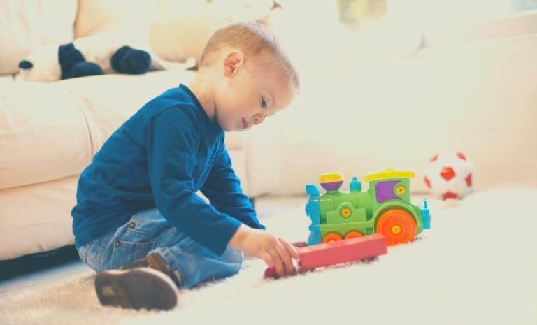 13 Minimalist Toys: Simple Toys For Kids - Happier Human