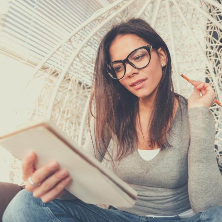 How to Stop Negative Self-Talk: A 14-Step Guide - Happier Human