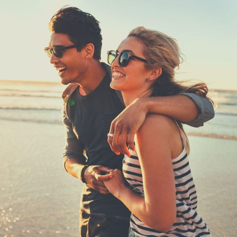 Toxic VS Healthy Relationship: 7 Important Differences - Happier Human