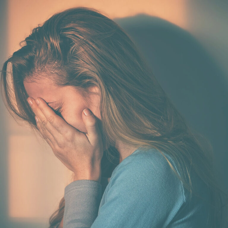 Is It Normal for My Boyfriend to Hit Me? No and Do THIS... - Happier Human