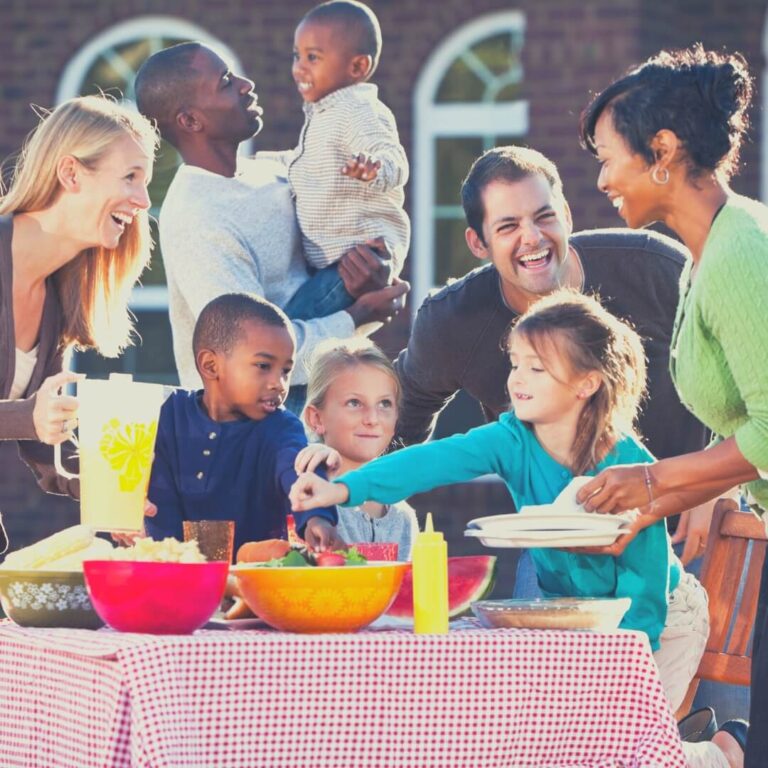 7 Obvious Signs You're a Family Oriented Person - Happier Human