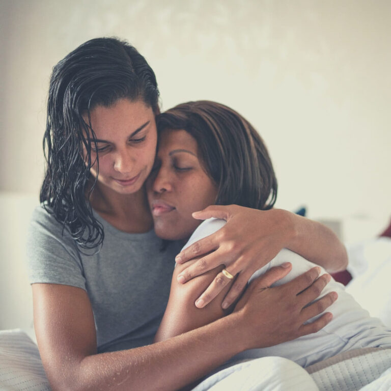 17 Revealing Signs Of Mommy Issues In A Woman Happier Human