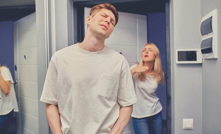 13 Signs You're Dealing with an Emotionally Draining Person - Happier Human