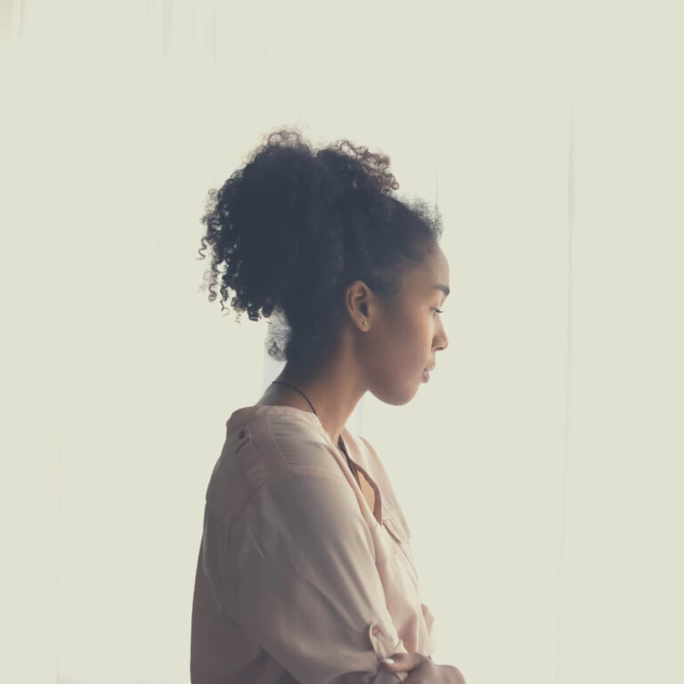 Empaths VS Introverts: 7 Basic Differences - Happier Human