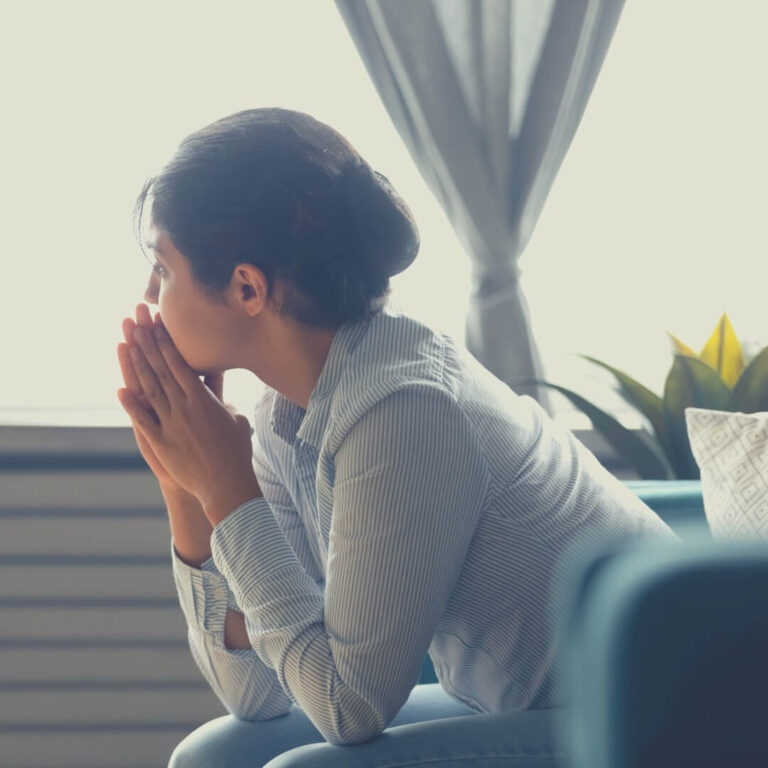 Empaths VS Introverts: 7 Basic Differences - Happier Human