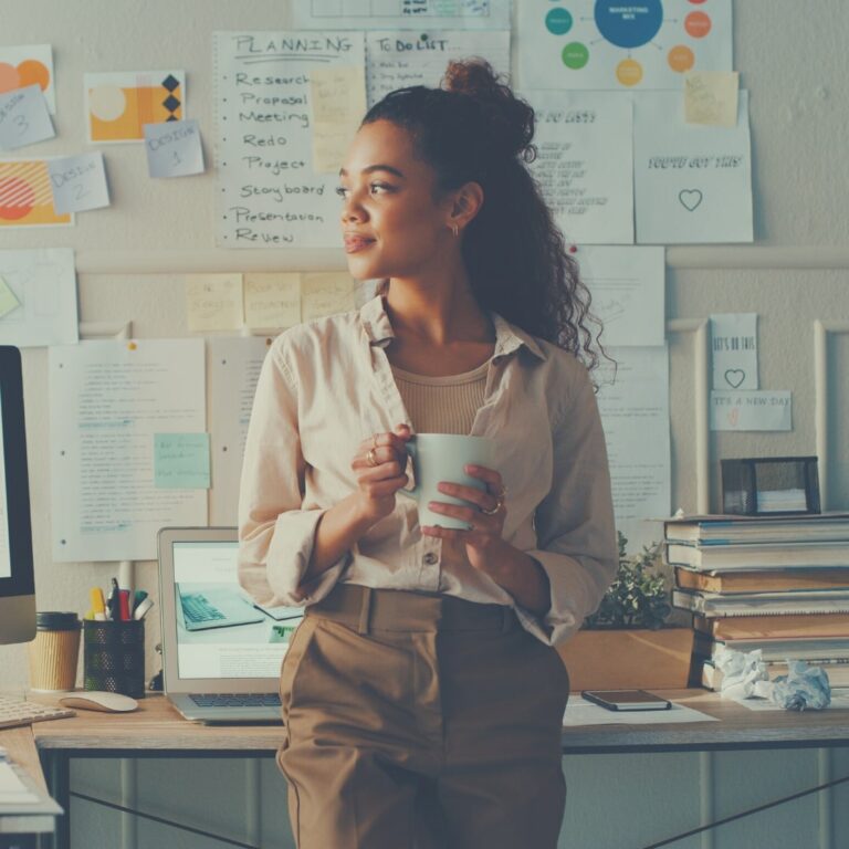 17 Traits and Characteristics of a Reserved Personality Type - Happier ...